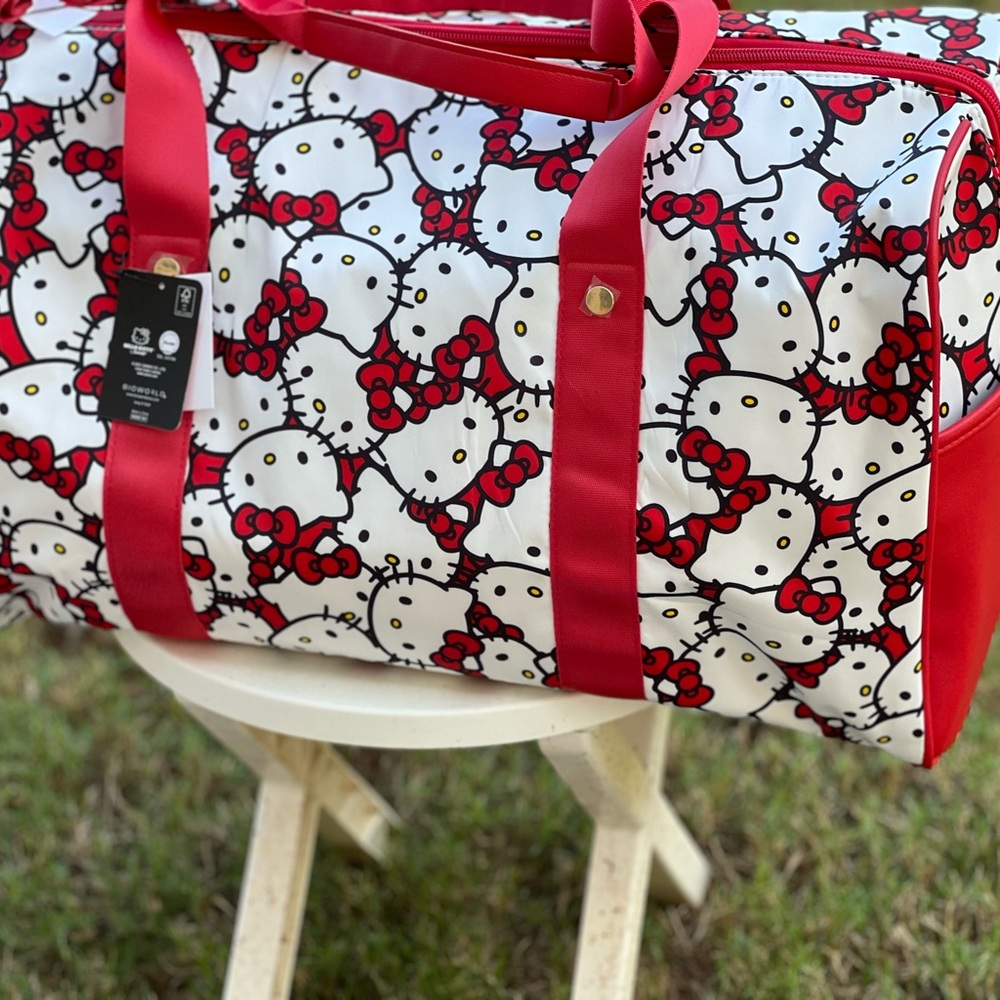 Hello Kitty Red Duffle Bag (Travel Workout Sleepover) - Gem